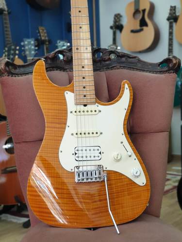 SUHR STANDARD PRO 2011 - Suhr - חשמליות יד שניה