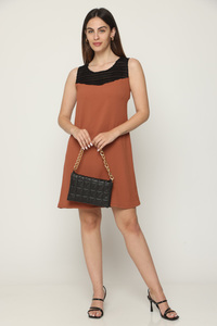 שמלות לנשים: קולקציית שמלות מרהיבה וייחודית - מיקושה-מלה