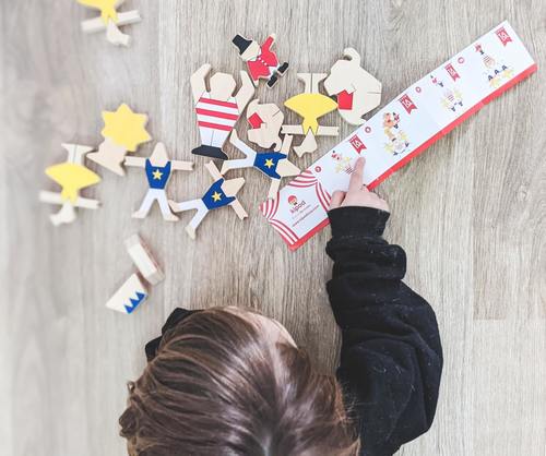 משחק שיווי משקל בקרקס – טה-דה מבית KIPOD