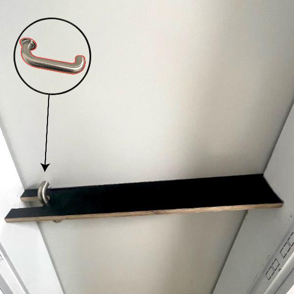 קרש לנעילת דלת ממד לפי מידה - ידית עם קימור