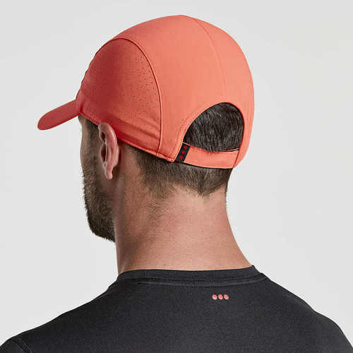 SAUCONY OUTPACE HAT VIZI RED - saucony - כובעים