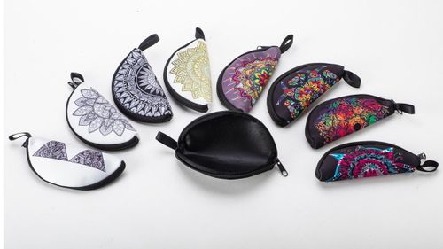 קססונית בד בצורת ירח - אחסון