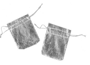 סינר מגבת לבן רקמה כסף - פסח