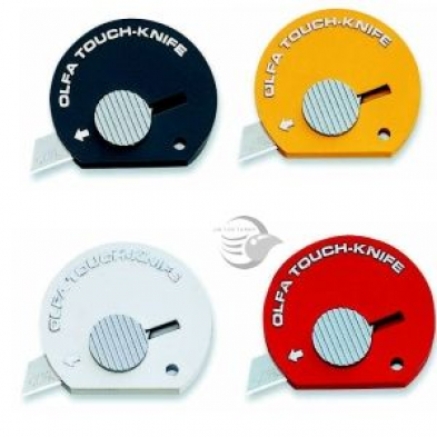 מארז 32סכיני כיס TK 4/32 OLFA