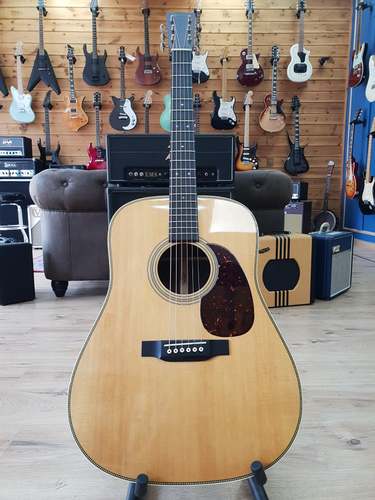 Martin HD-28 2017 - Martin - אקוסטיות יד שניה