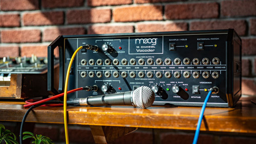 Moog Vocoder - כתבות