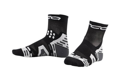גרב ORCA ULTRA LIGHT RACING SOCKS - מוצרי קומפרשן והתאוששותORCA COMPRESSION